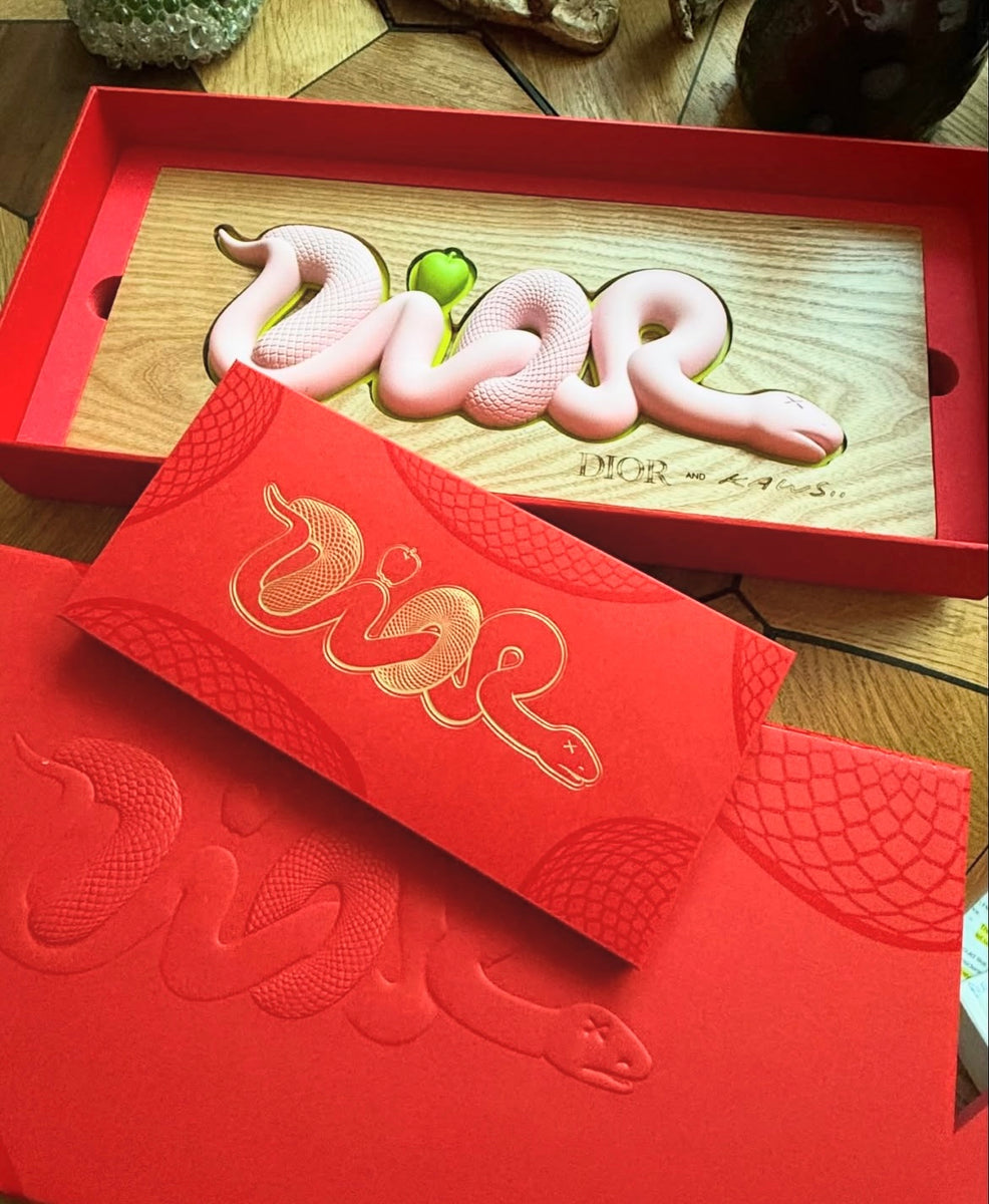 KAWS x Dior pink snake sculpture pre-order – Designstoresyd